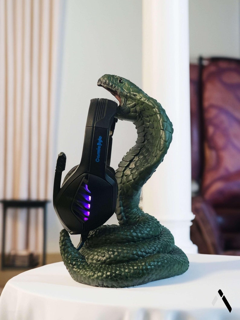 Cobra Gaming Headphone Stand, Headset Holder for Desk, Unique Gamer ...
