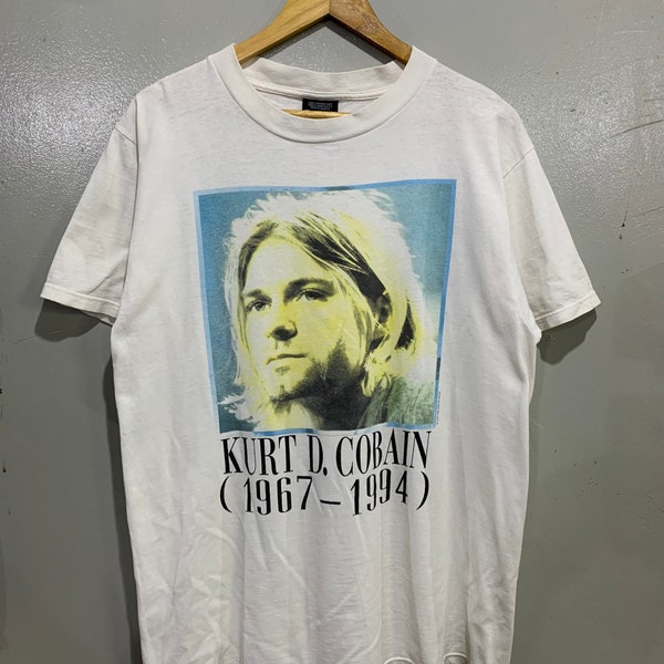 Stilvolle Kurt Cobain T Shirt Ebenbild