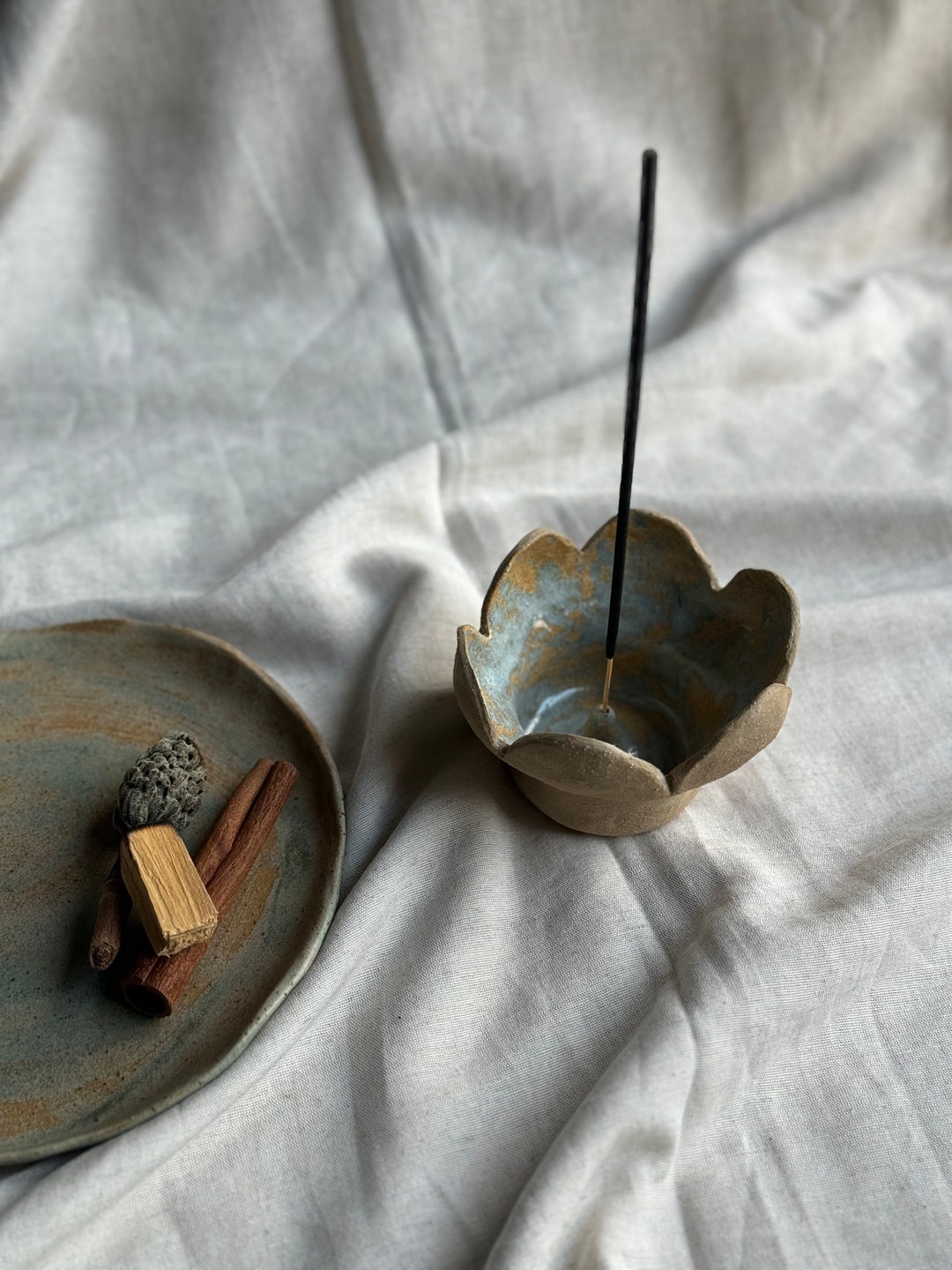 Ceramic Petal Incense Burner Rustic Stoneware Incense Bowl and Plate ...