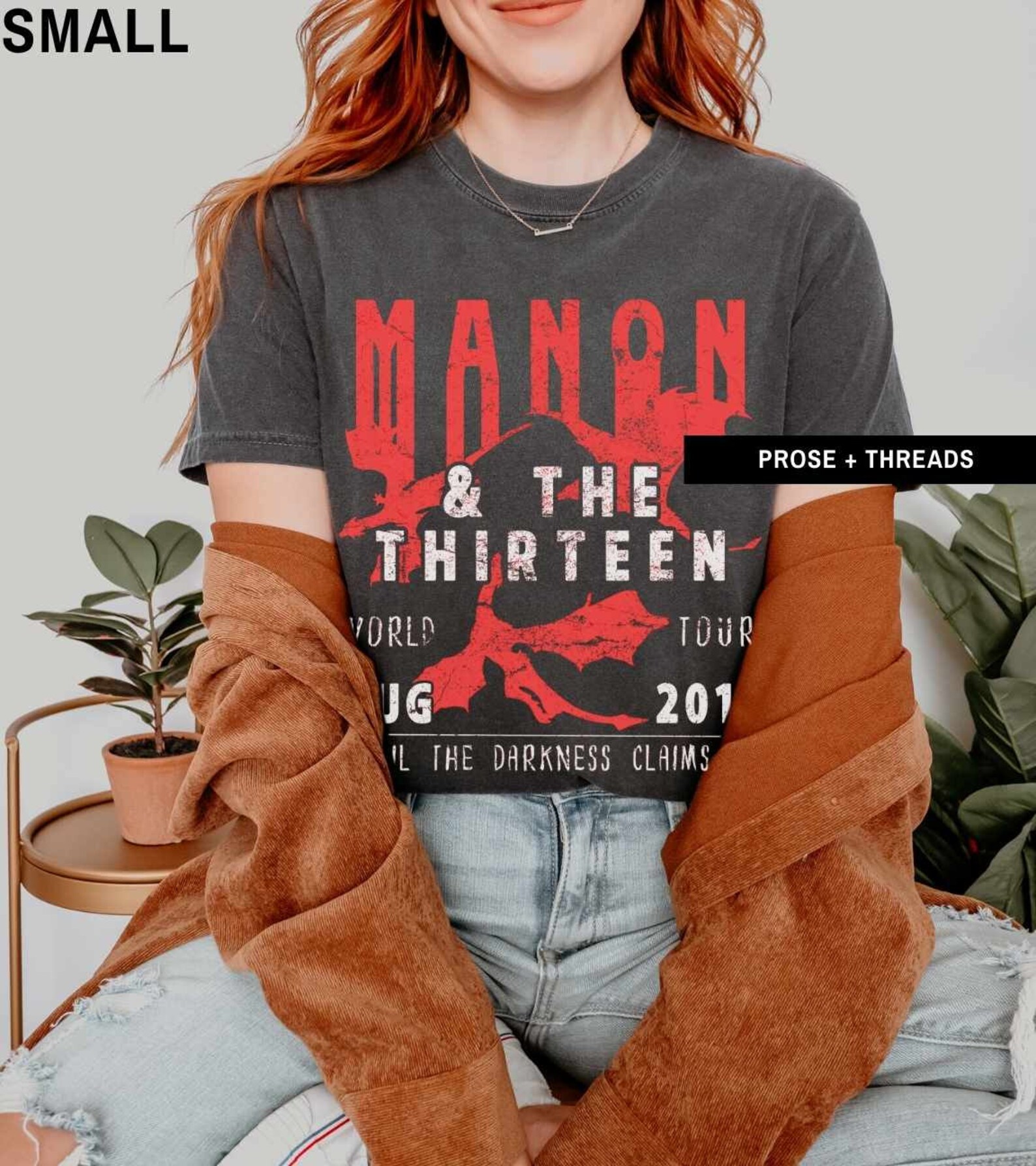 Manon Blackbeak We Are Thirteen Throne of Glass Merch Sarah J Maas SJM ...