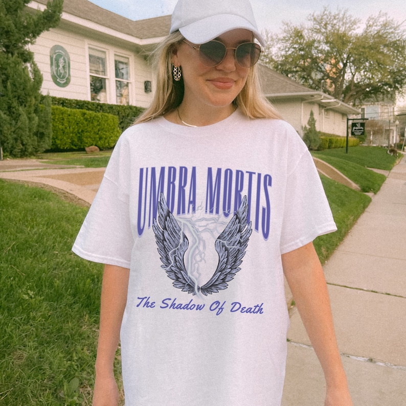 Umbra Mortis Crescent City Merch Hunt Athalar Shirt ACOTAR Merch SJM ...