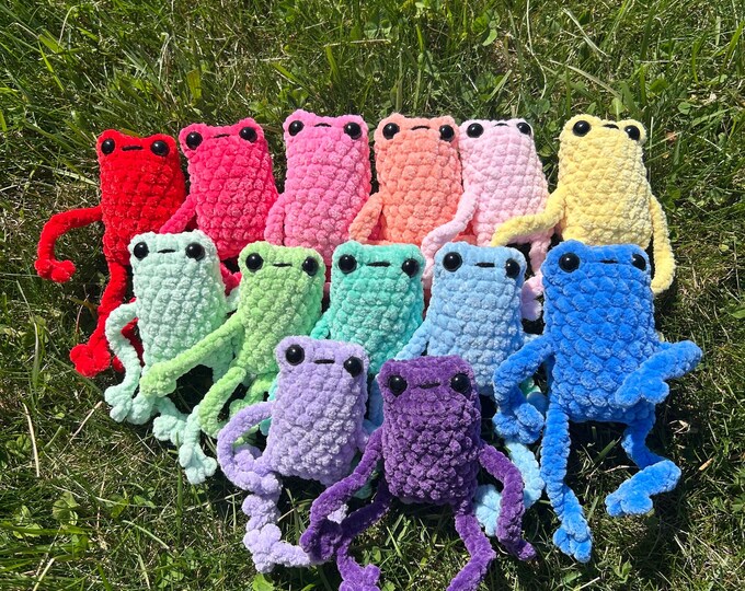 Crochet Leggy Froggies- Made to Order - Etsy