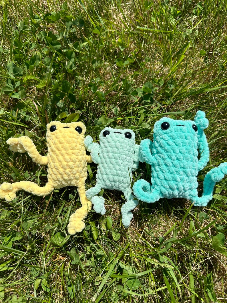 Crochet Leggy Froggies Made to Order - Etsy