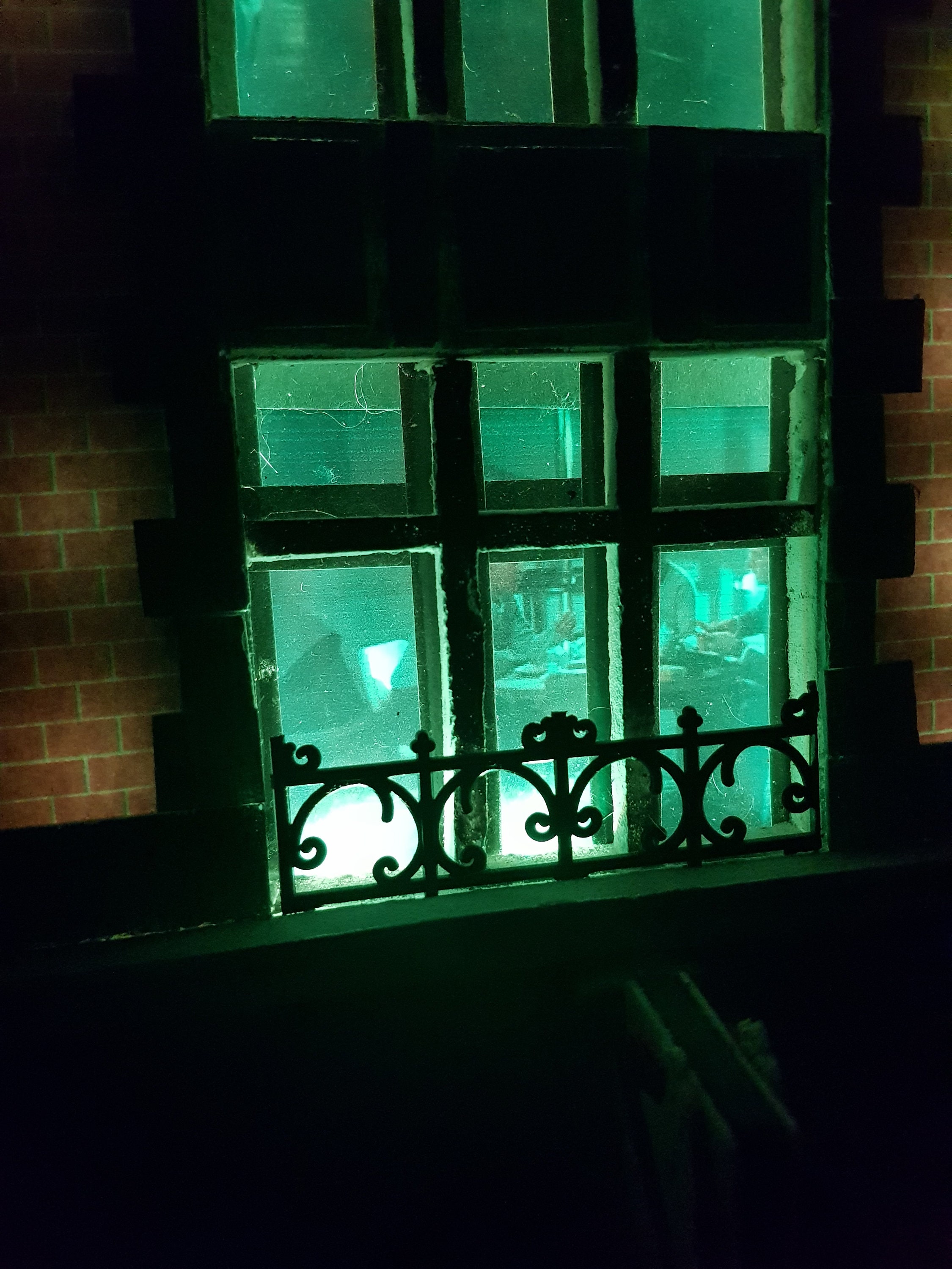 GHOSTBUSTERS FIREHOUSE Wall Art, Diorama, Light up USB Firehouse, Only ...