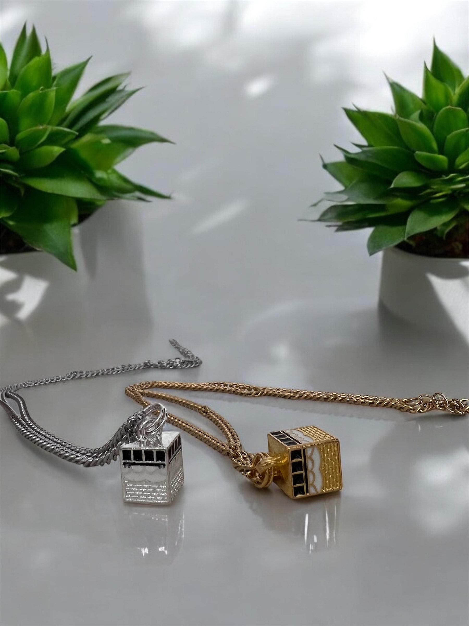 3D Kaaba (الكعبة) Necklace, Custom Handmade Islamic Jewelry Gift for ...