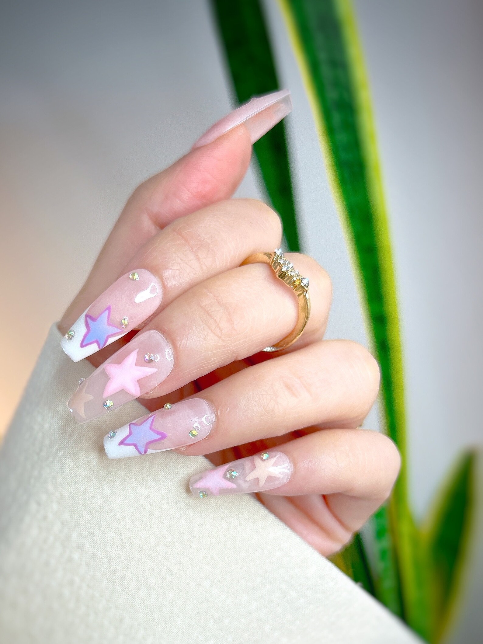 Press on Nails Short Coffin With Stars Hand Drawn False or - Etsy