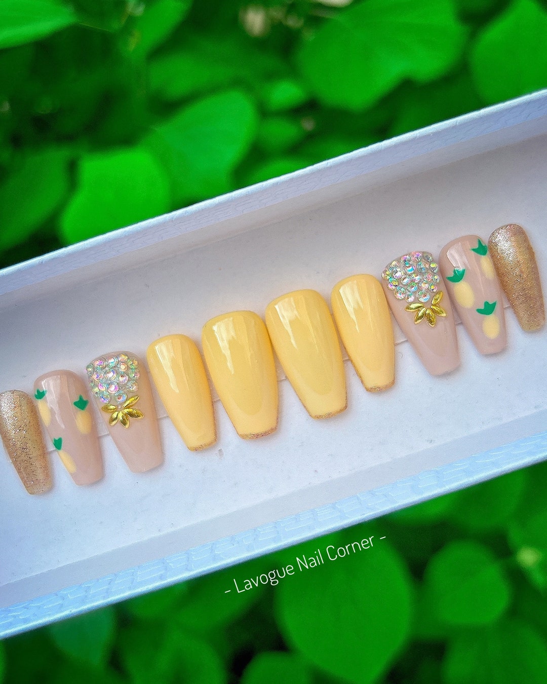 Fruity Press on Nails Short, Kawaii Pineapple False or Fake Nails, Cute ...