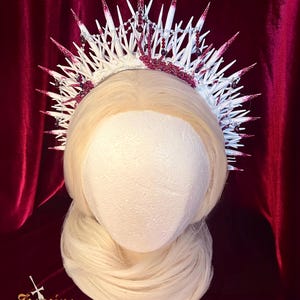 Scream Queen Thorn Crown, Bloody Crown. Horror, Bleeding Pearl ...