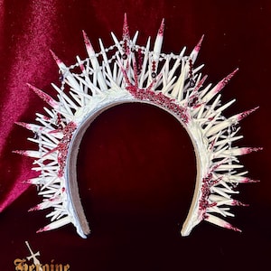Scream Queen Thorn Crown, Bloody Crown. Horror, Bleeding Pearl ...