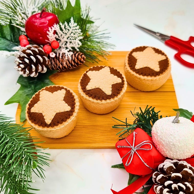 Felt Mince Pie Sewing Pattern: Easy and Festive Kids Christmas Play ...
