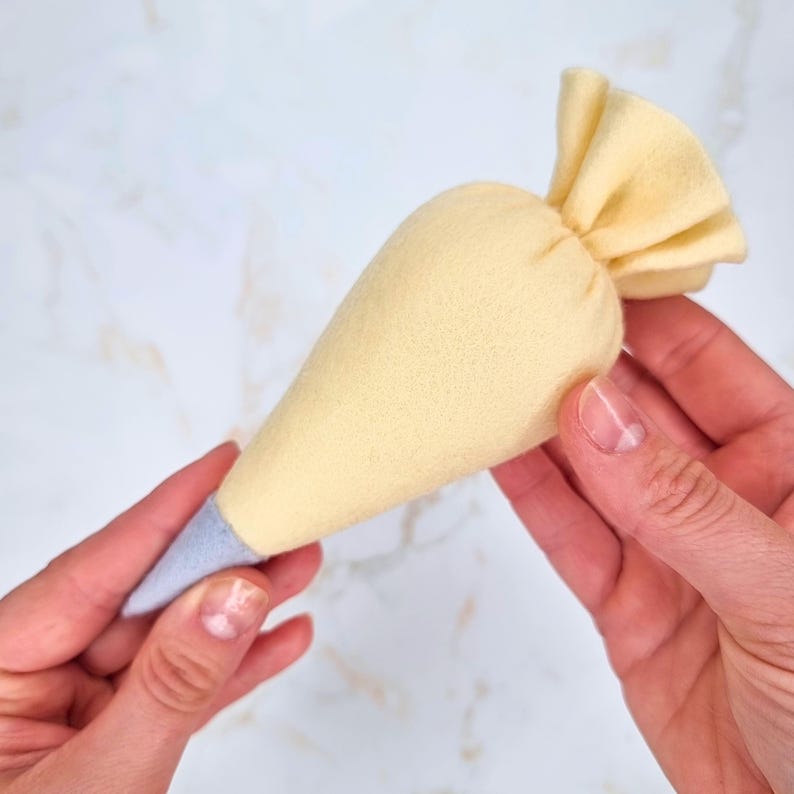 Felt Piping Bag Sewing Pattern: Easy DIY Play Kitchen Accessories (PDF ...