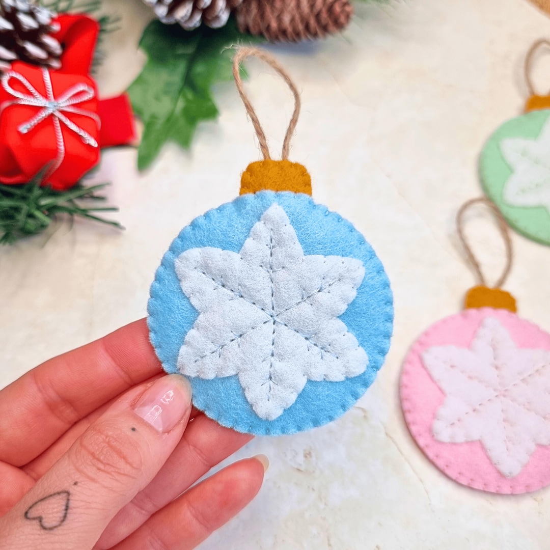 Felt Christmas Bauble Sewing Pattern: DIY Hanging Ornaments and ...