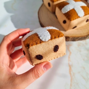 Felt Hot Cross Buns PDF Sewing Pattern & Photo Tutorial, Easy Beginner Felt Food Pattern, Cute ...