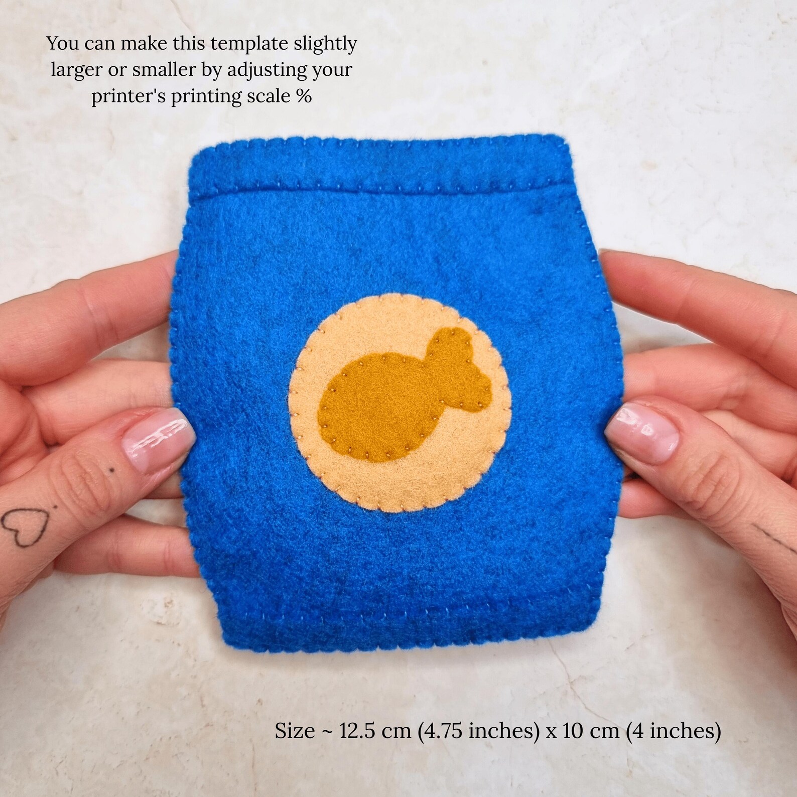Felt Golden Fish Cracker and Packet Sewing Pattern: Easy DIY Pretend ...