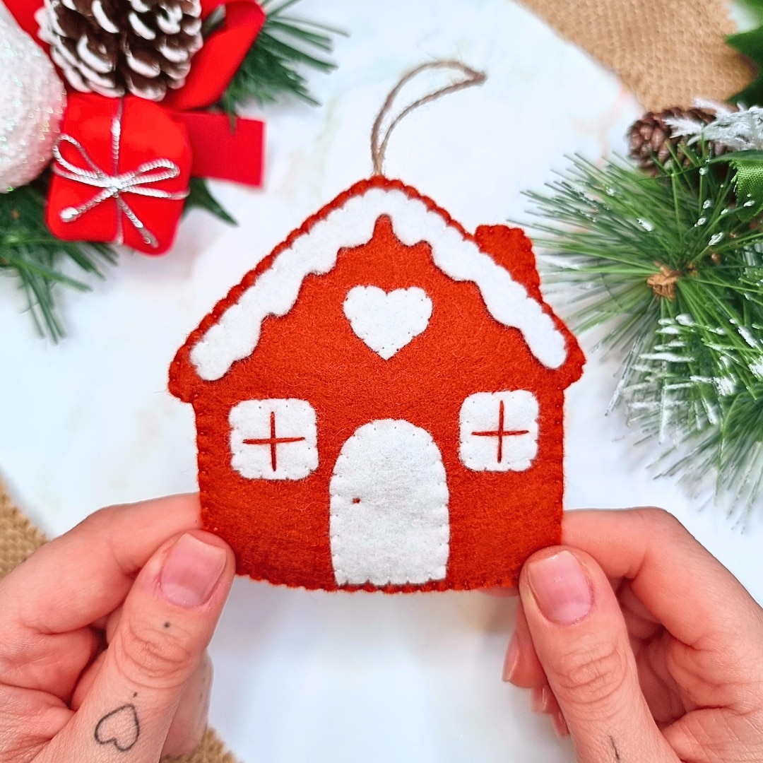 Felt Gingerbread House Ornament Sewing Pattern: DIY Christmas ...