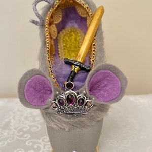 Decorated Pointe Shoe NUTCRACKER MOUSE Mouse King/queen Cinderella ...