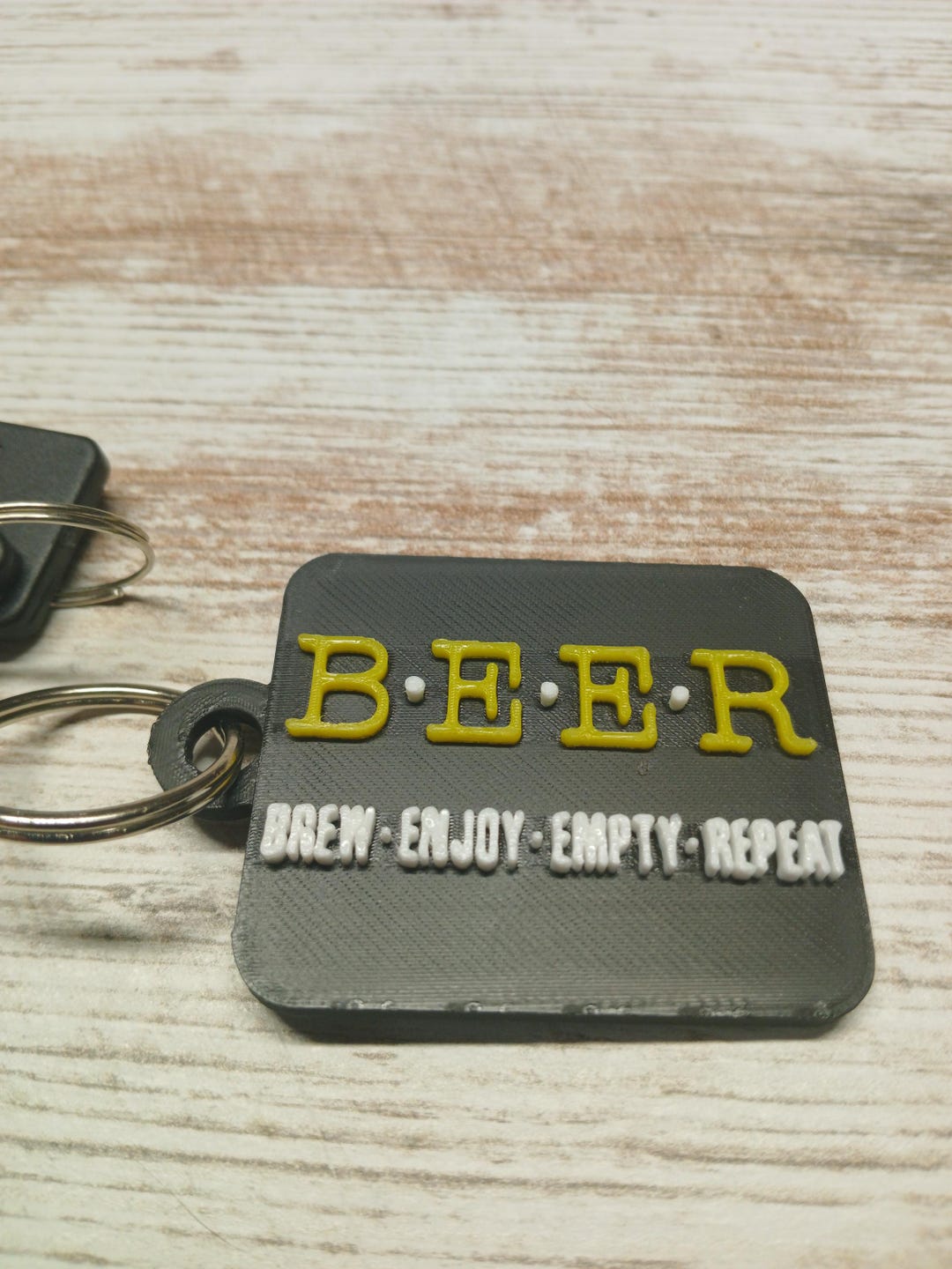 B E E R Keyring | Keychain | 3d Printed | Pick Your Colors! | Veteran ...