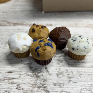 Muffin Fidget Clicker: Silent or Noisy Keychain Fidget - Etsy