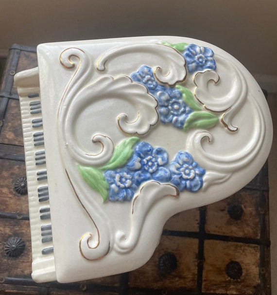 Vintage White Ceramic Grand Piano Velvet Lined Jewelr… - Gem