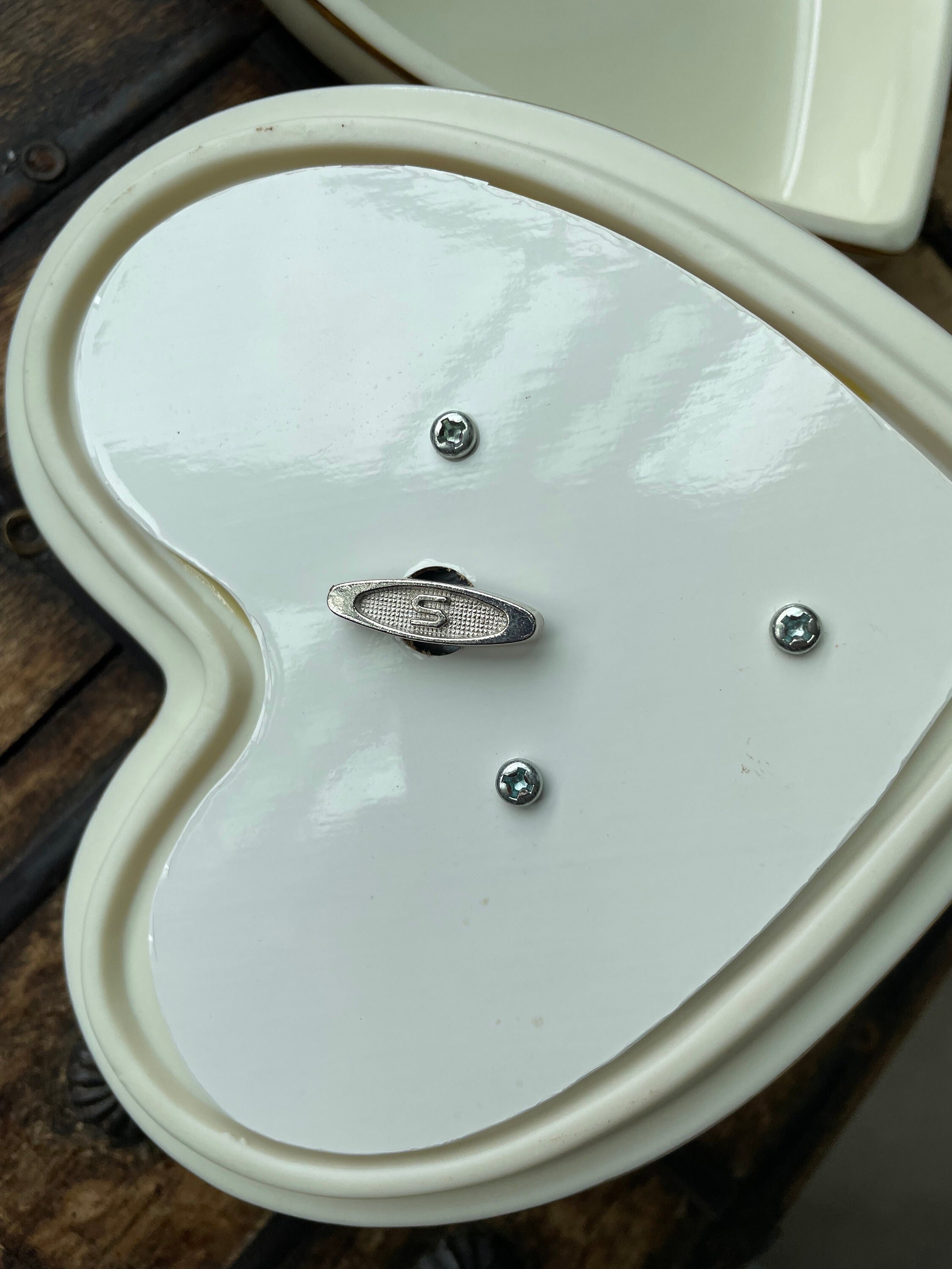 Vintage White Heart Shaped Ceramic I the San Francisco Music Box ...