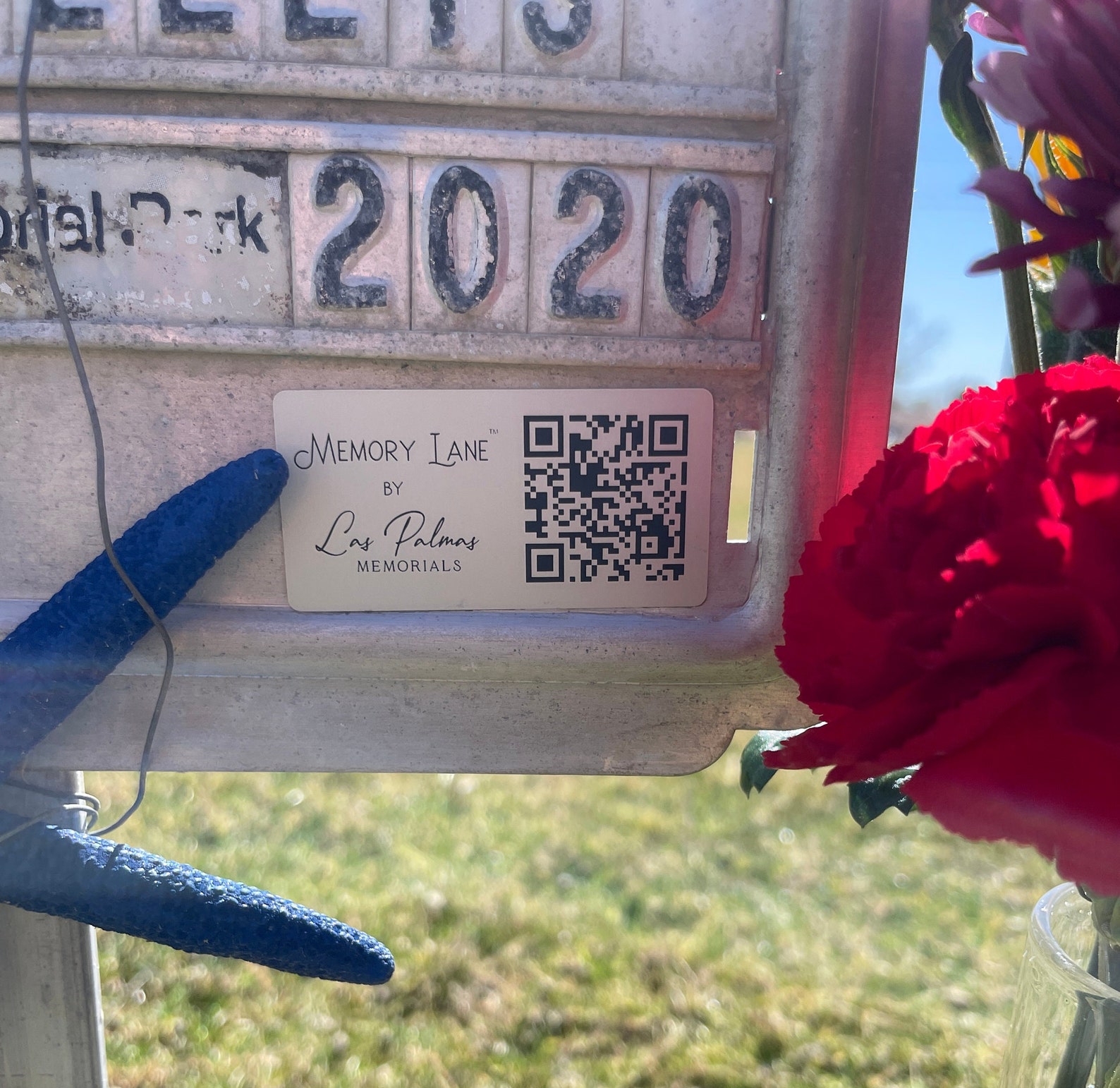 Headstone QR Tag - Etsy