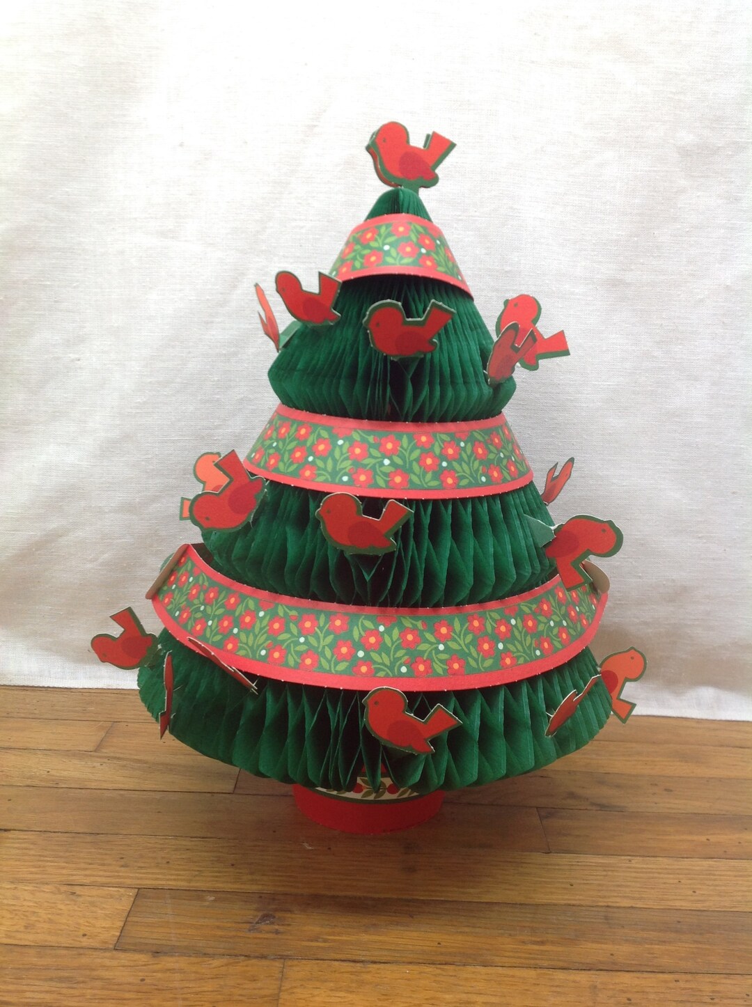 Retro Hallmark Paper Honeycomb Christmas Tree Centerpiece Complete Set ...