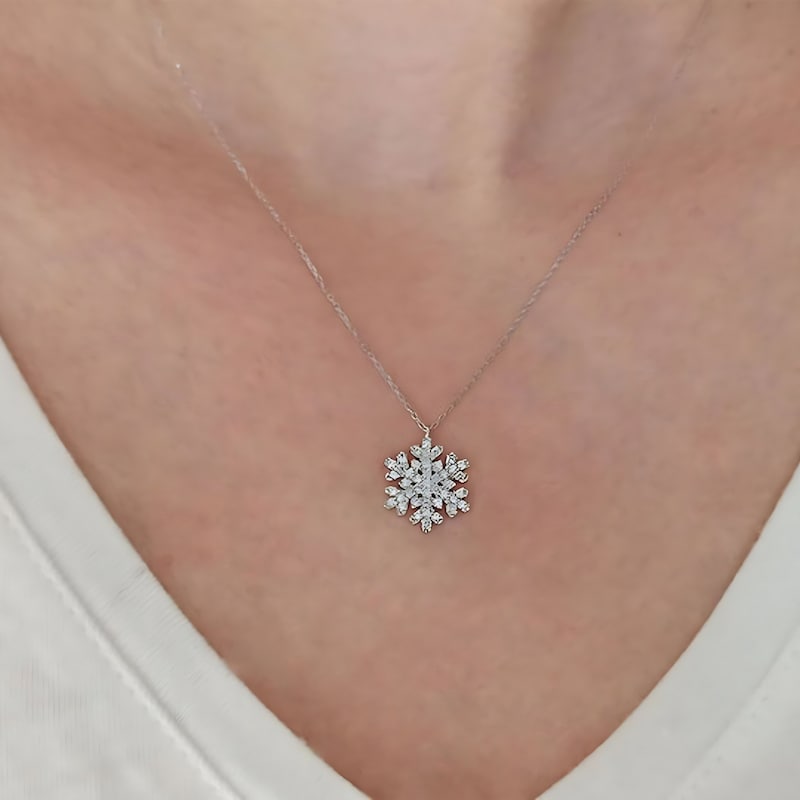 Snowflake Necklace - Etsy