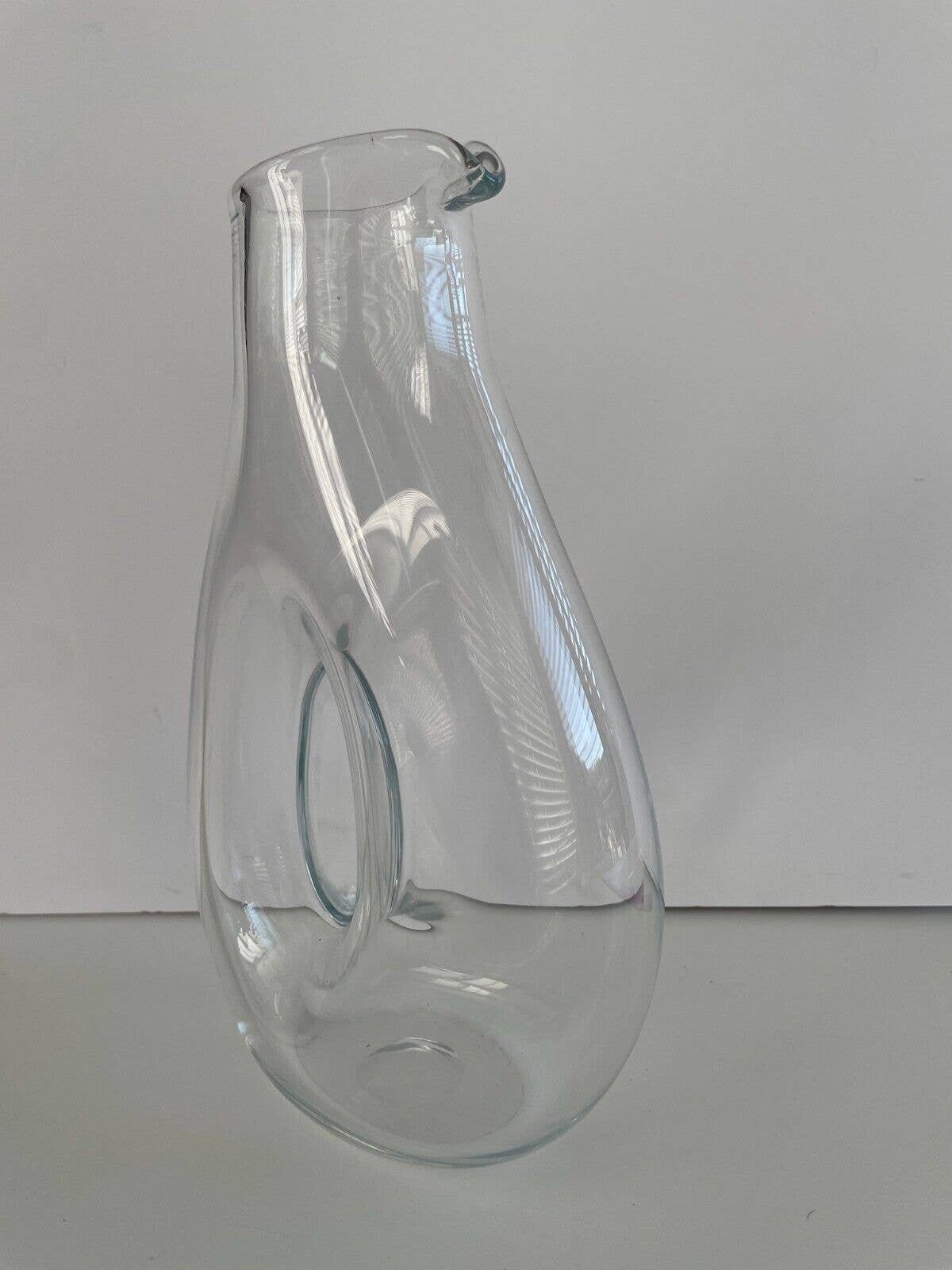 SKURF Signed Clear Glass Water Pitcher, Beverage Carafe Wine Decanter ...