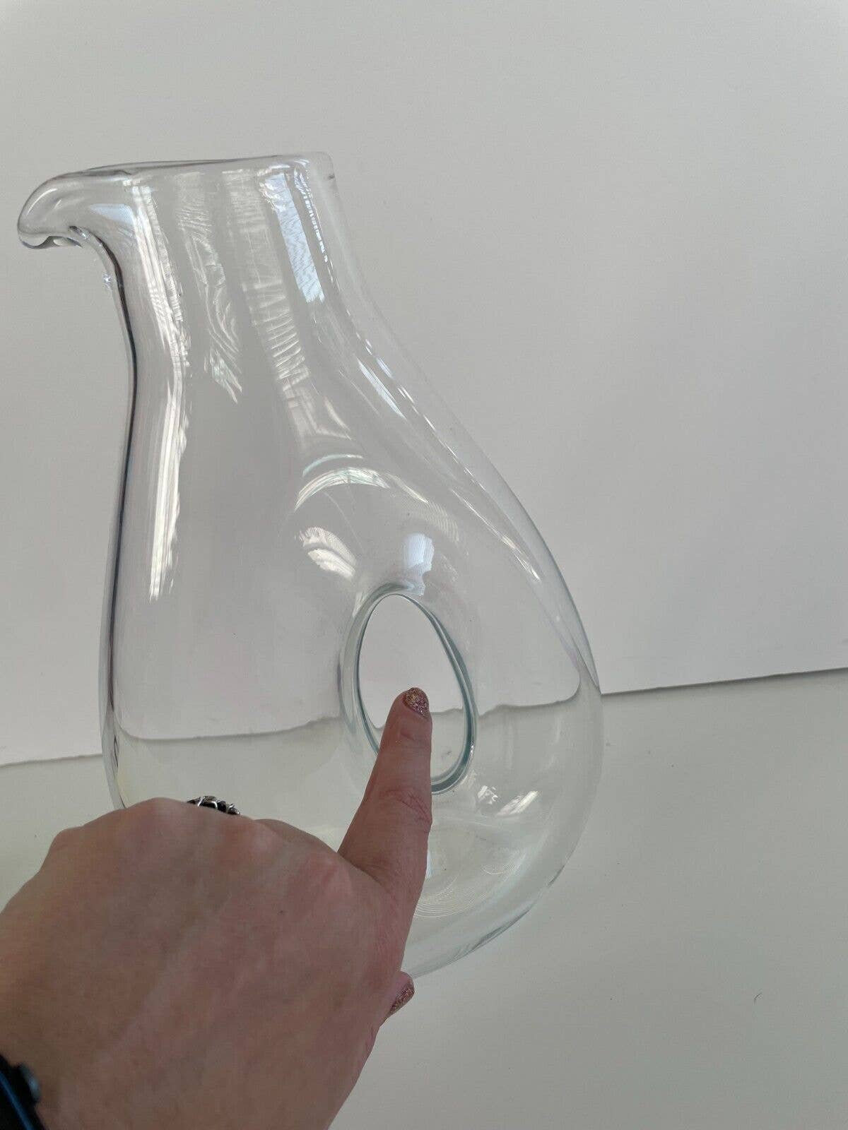 SKURF Signed Clear Glass Water Pitcher, Beverage Carafe Wine Decanter ...