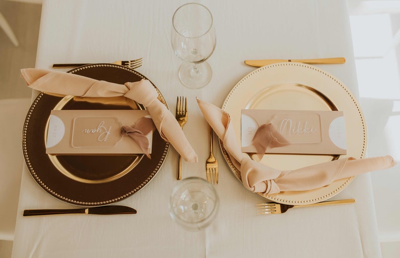 Custom Acrylic Name Plates for Weddings and Events - Etsy