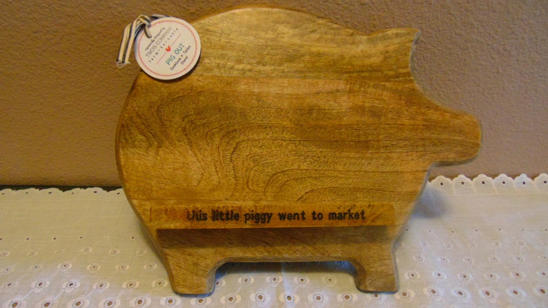 Darling Pre Owned Wooden Pig Recipe Book or Tablet Holder by Twos ...