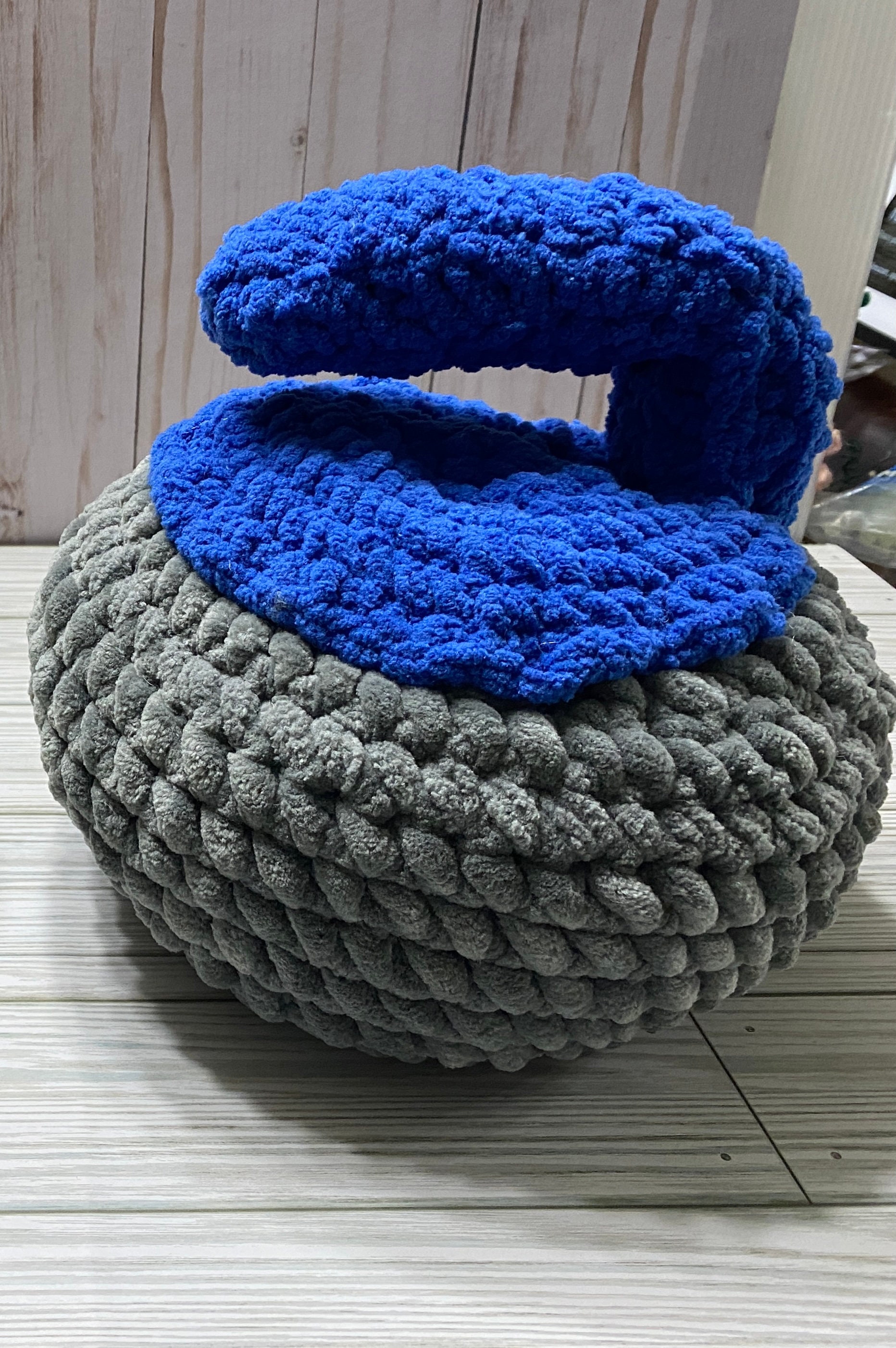 Curling Stones Life Size Dimensions not Weight Crochet Specify Color ...