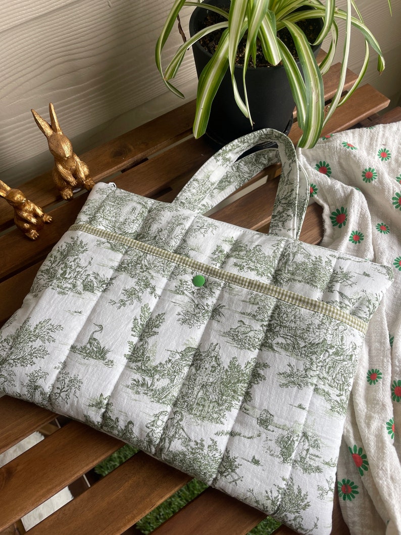 Handmade Quilted Laptop Bag, Blue Toile De Jouy Linen Sleeve - Etsy