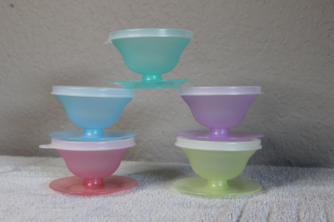Tupperware Single Serving Desert Cups With Saucers and Lids - Etsy