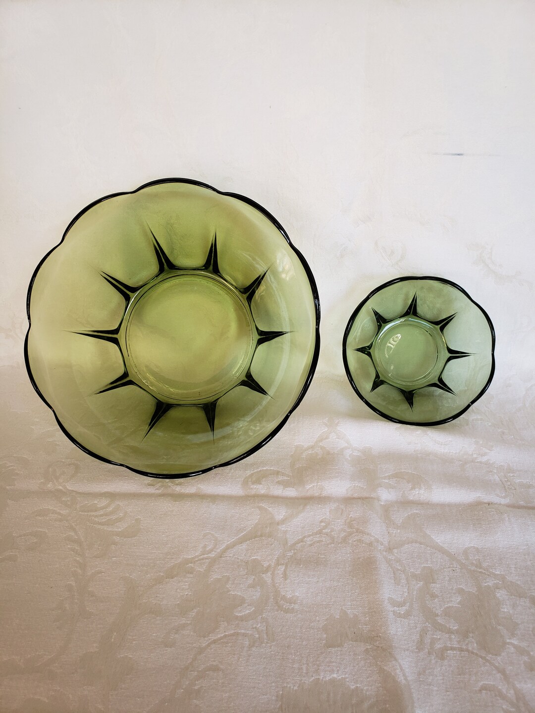 Vintage Glassware Set, Avocado Green Glass Bowls, Bowl Set, 2 Green ...