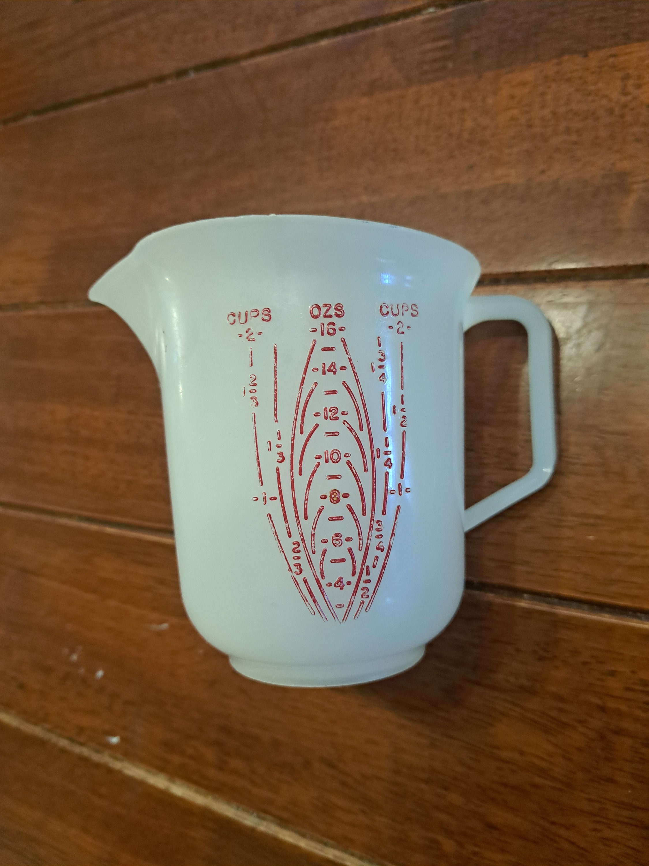 Vintage Tupperware Measuring Cup - Etsy