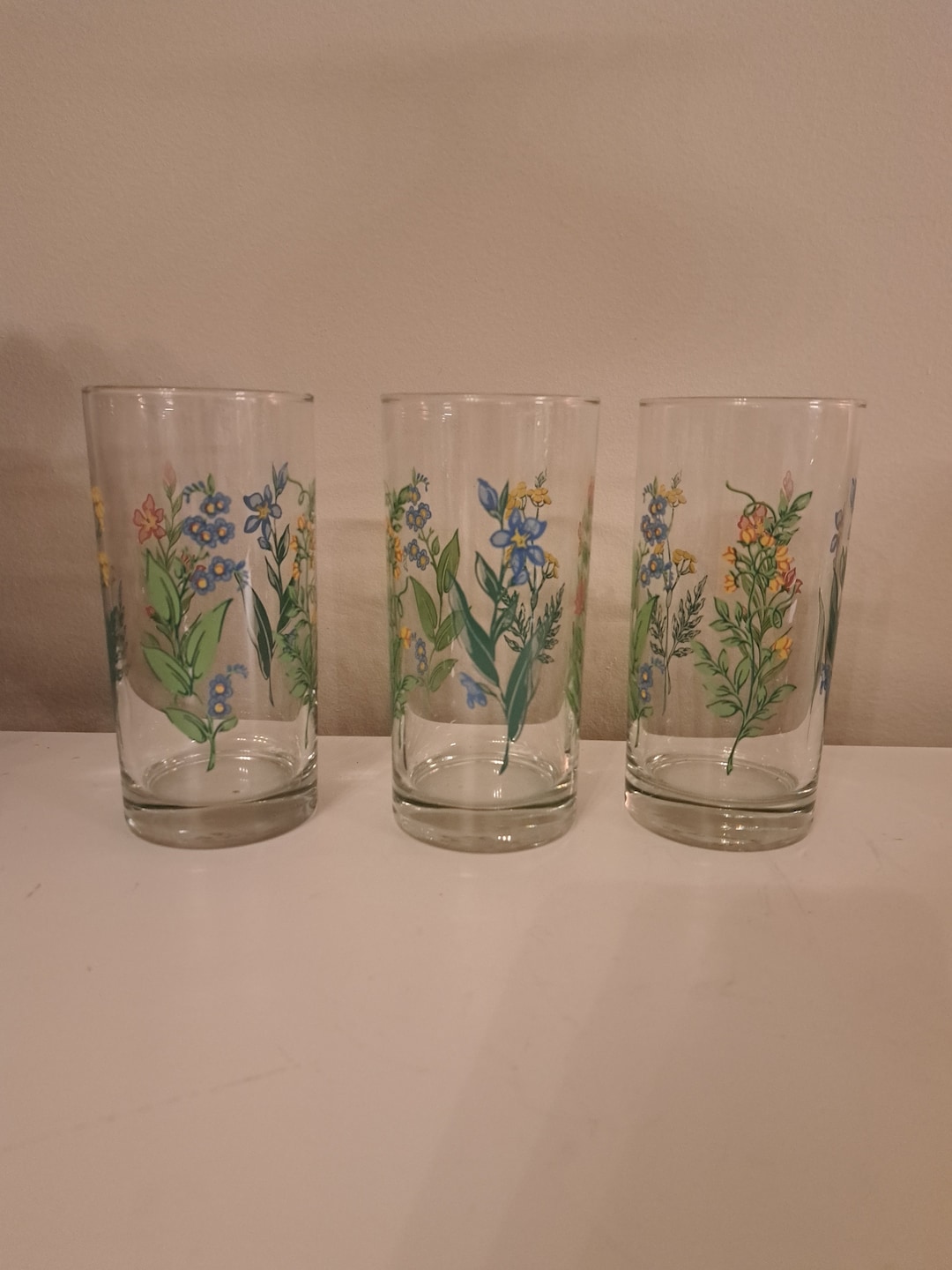 3 Large Water Glasses With Vintage Floral Motifs - Etsy