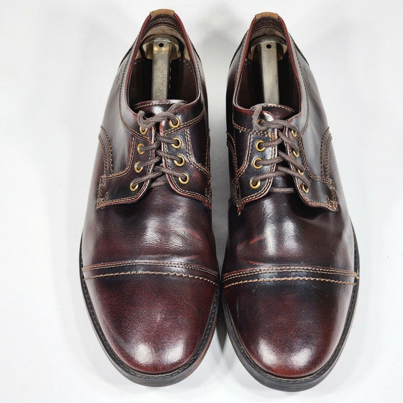 Clarks Men's Delsin View Oxfords Burgundy Leather Dress Shoes Men's ...