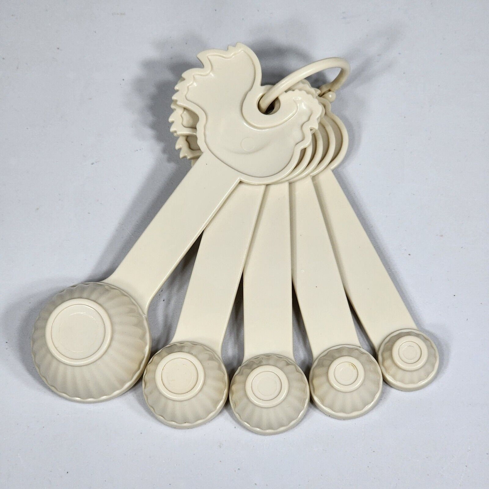 Paula Deen Nesting Chicken Rooster 5 Pc Measuring Spoons Almond Vintage ...