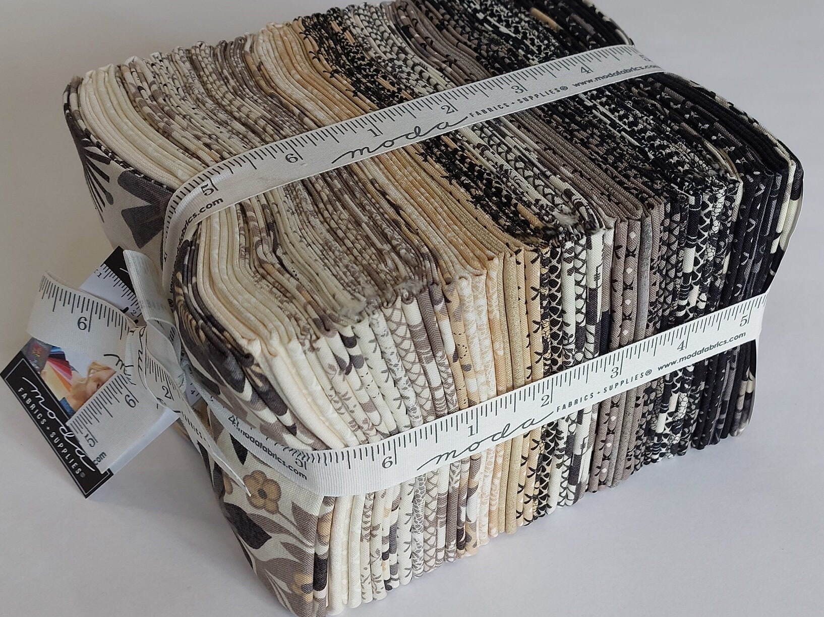 Date Night Fat Quarter Bundle MODA Patchwork Quilting Precut - Etsy ...