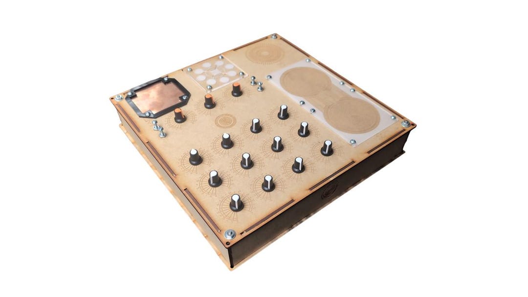 Radionic Machine, Wishing Box, 15 Dials, Dual Copier With Electrical ...