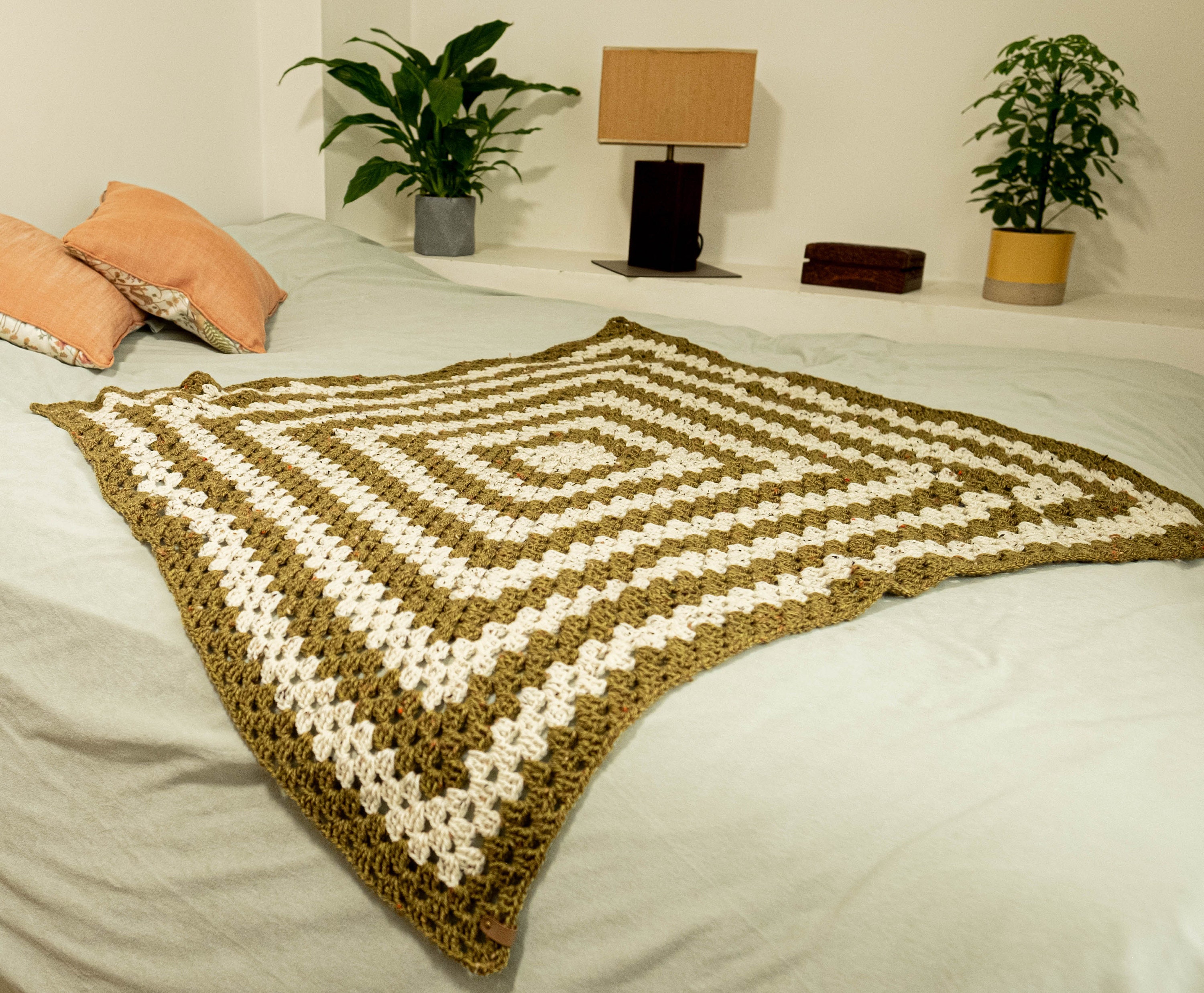 Granny’s Square Blanket - Etsy