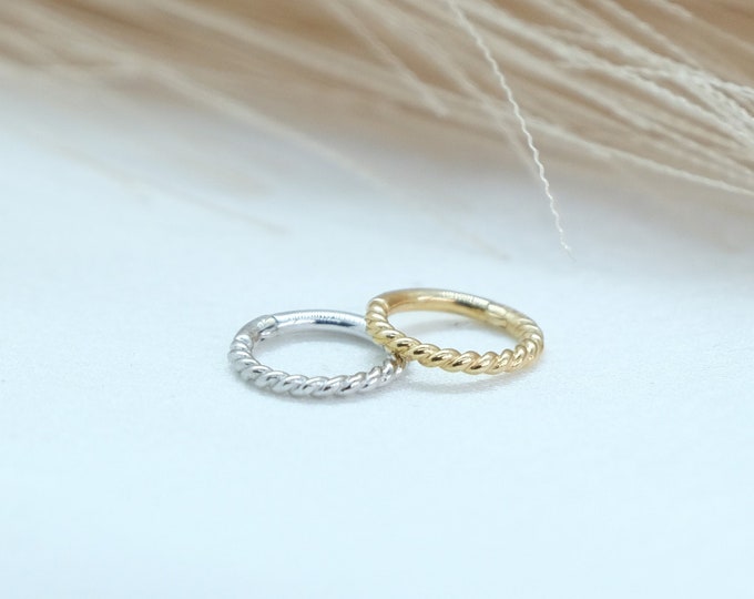 9ct Gold 9mm Rope Hinge Ring | Fine Gold Cartilage Ring | Rook Ring ...