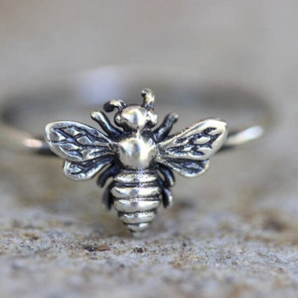 Bee Ring - Etsy
