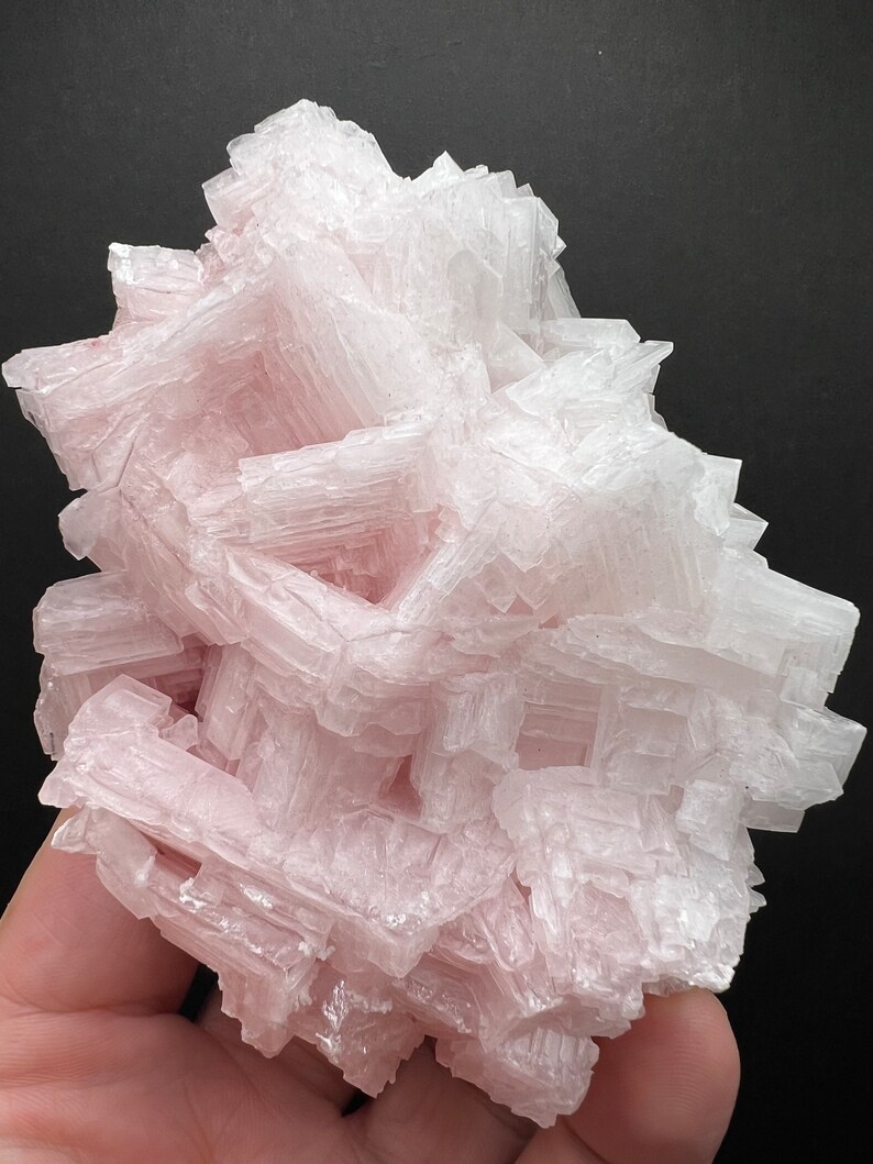 Gorgeous Pink Halite Crystal Specimen 371g, Halite Salt Crystals on ...