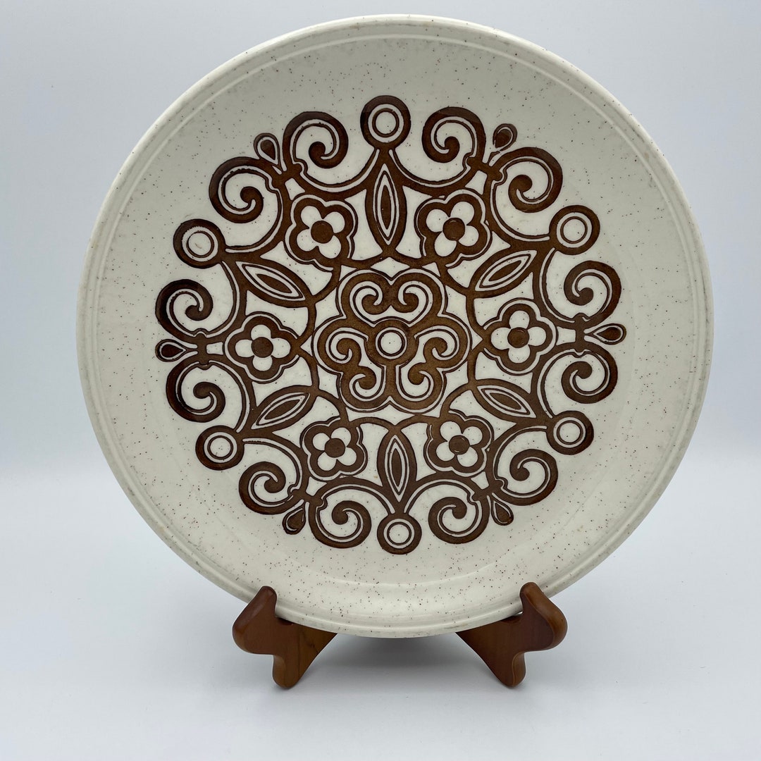 Vintage Biltons Ironstone Dinner Plate, Speckled Cream, Celtic Floral ...