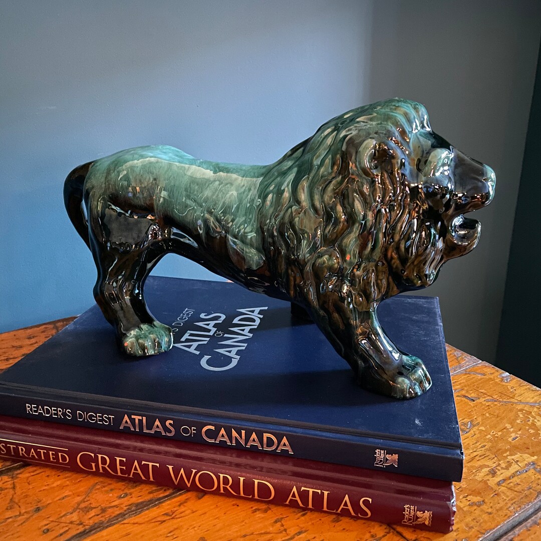 Vintage Blue Mountain Pottery Lion Sculpture, Large Green Drip Glaze ...