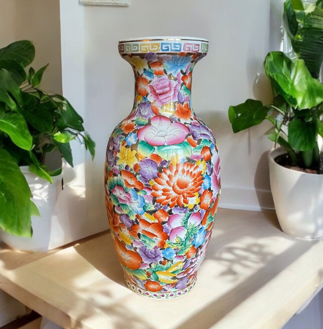 Large Vintage Chinese Vase, Beautiful Vibrant Colours, A Variety of ...