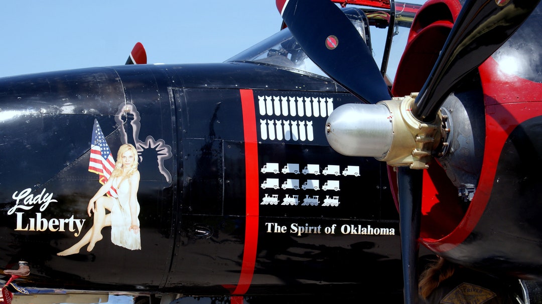 A-26 Invader "lady Liberty" Nose Art 24"x36" Thin Canvas Print - Etsy
