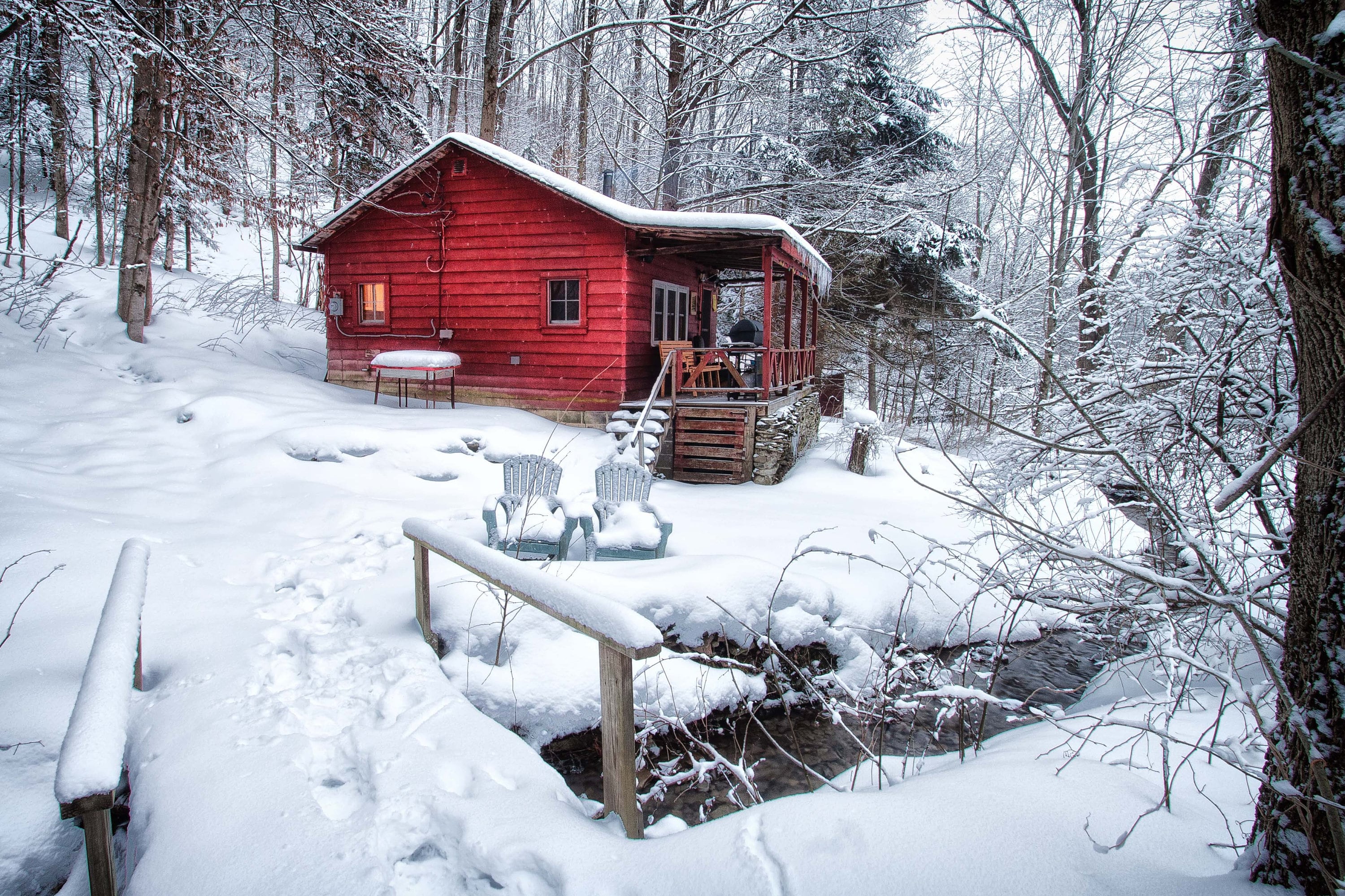 Cozy Red Winter Cabin Escape - Etsy